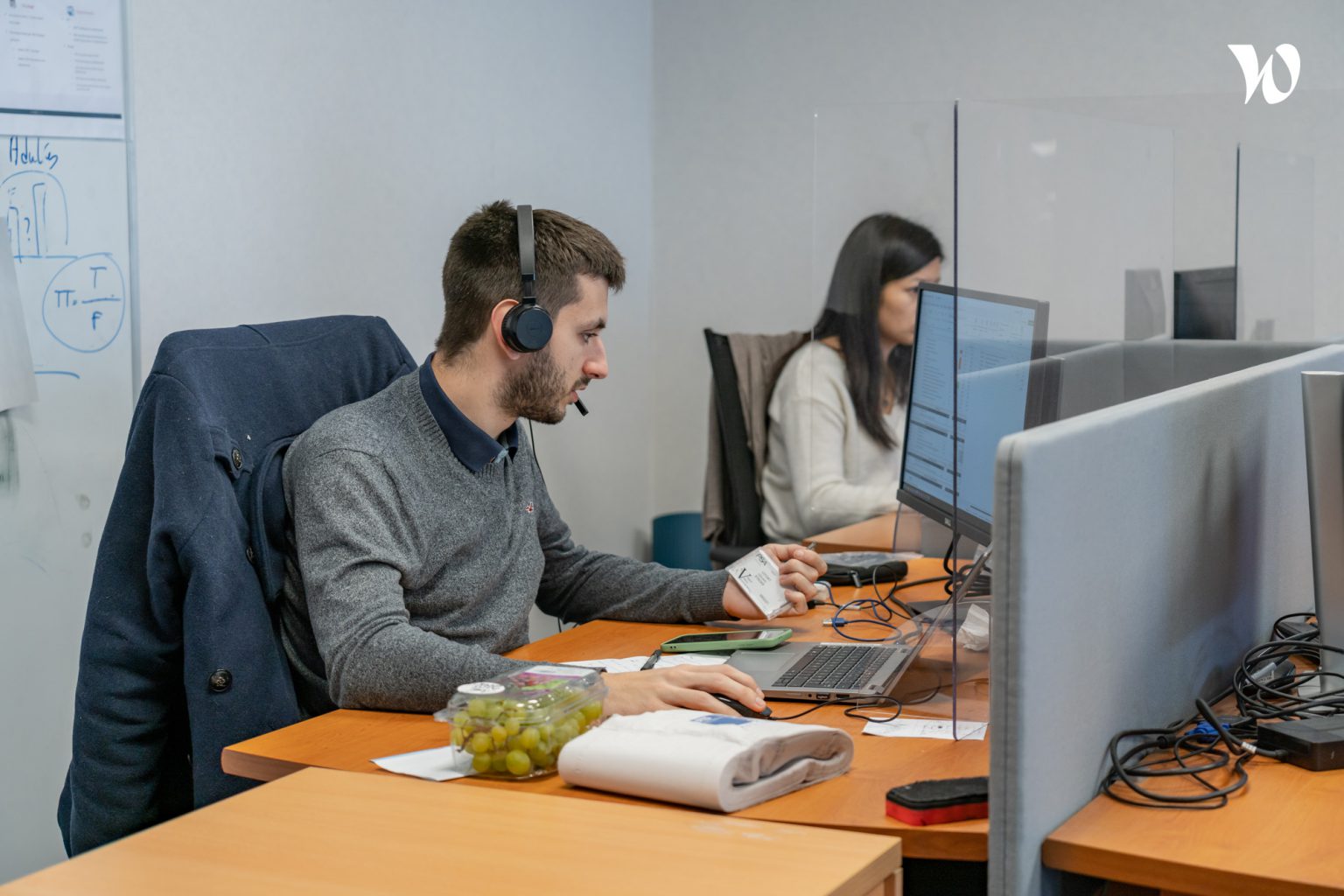 Contactez nous ! STACKR